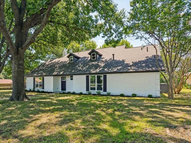 5121 Vera Cruz Dr, Garland, TX 75043