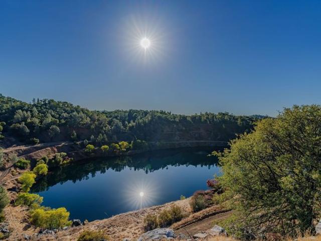 5122 Old Gulch Rd, San Andreas, CA 95249