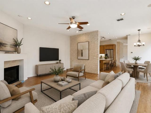 5122 Vickery Boulevard