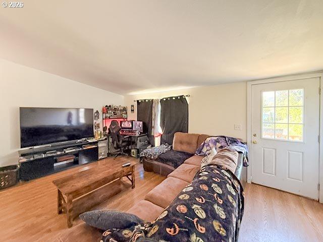 5123 melody ln