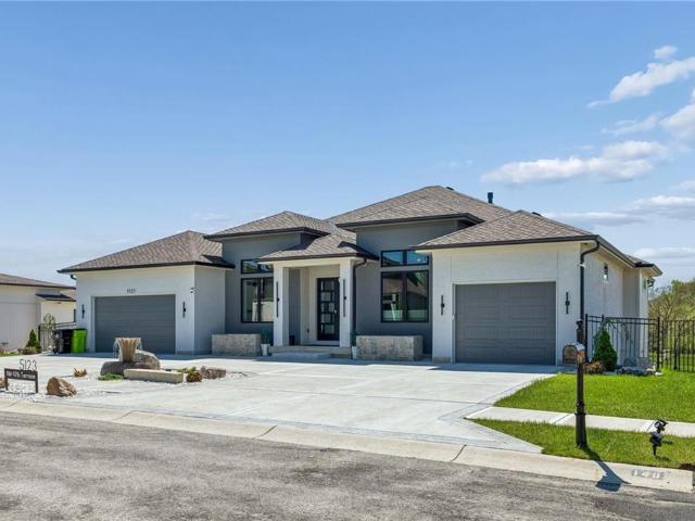 5123 NW 47th Terrace