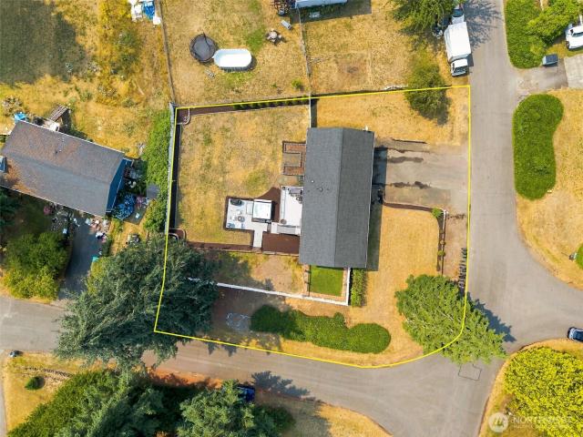 5123 Berger Drive SE