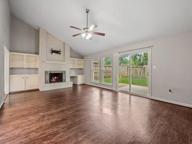 5123 Crystal Bay Dr, Houston, TX 77084