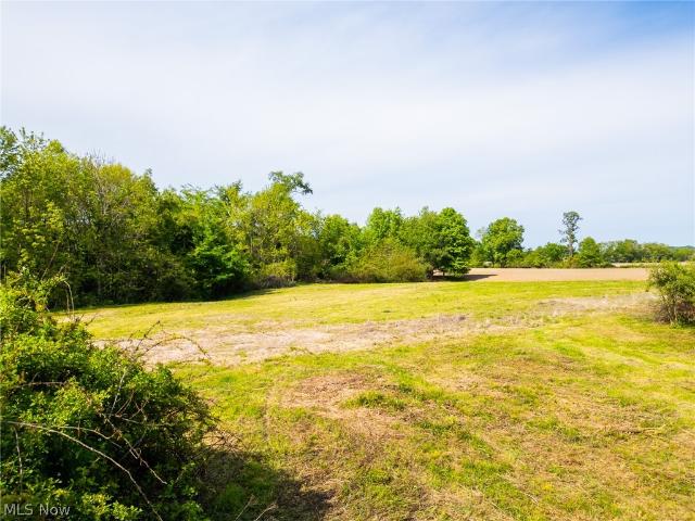 5123 School House Road