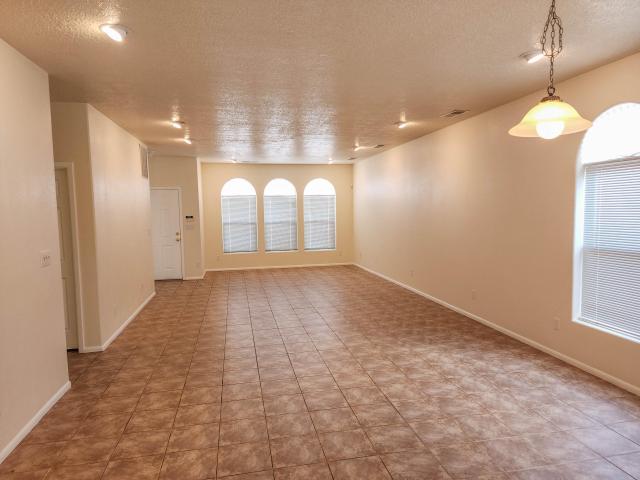 5123 Torpedo Place NW