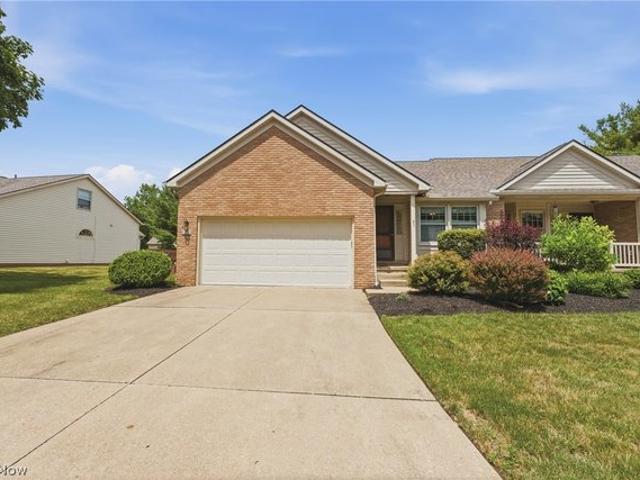 5123 Westwind Cir NW, North Canton, OH 44720