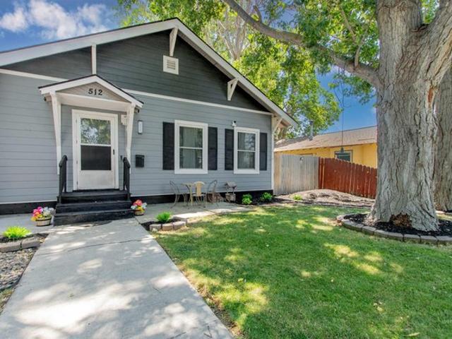 512 18th Ave S, Nampa, ID 83651