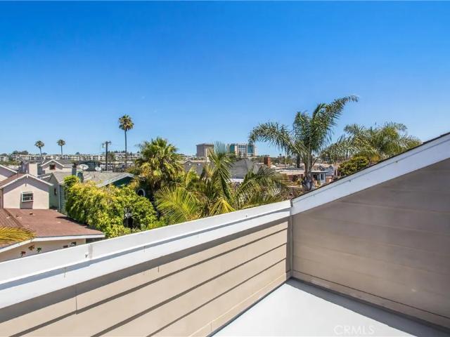 512 35th St, Newport Beach, CA 92663 | MLS #IG26088