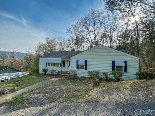 512 9th St NW, Fort Payne, AL 35967