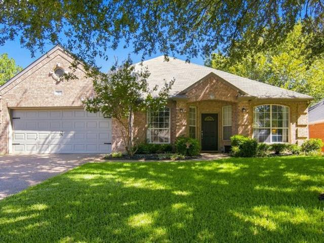 512 Coventry Dr, Grapevine, TX 76051