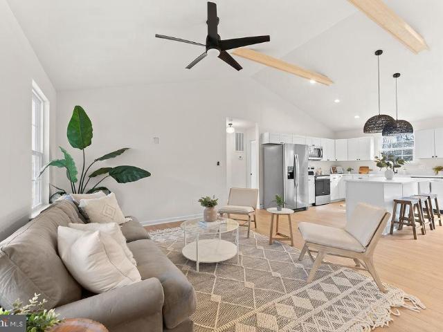 512 Cedar Hill Road