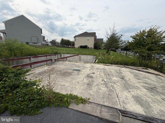 512 Creekside Blvd, Waynesboro, PA 17268