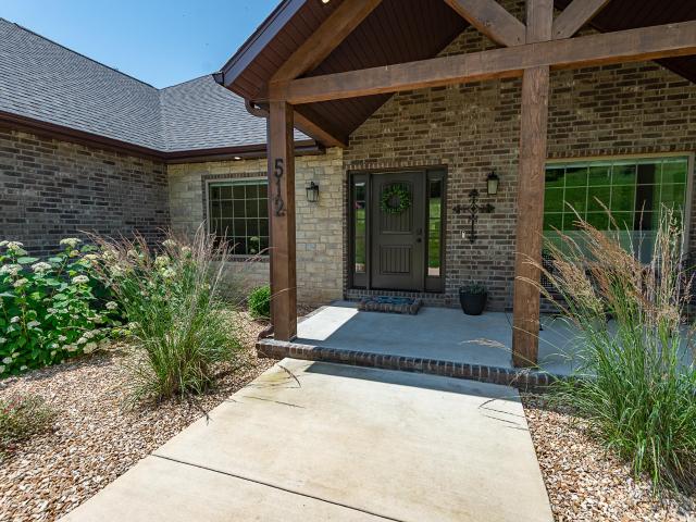512 Creekside Terrace