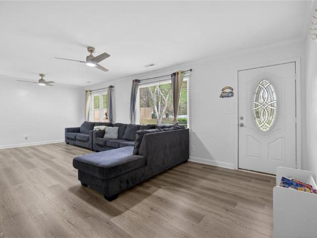 512 Croydon Lane