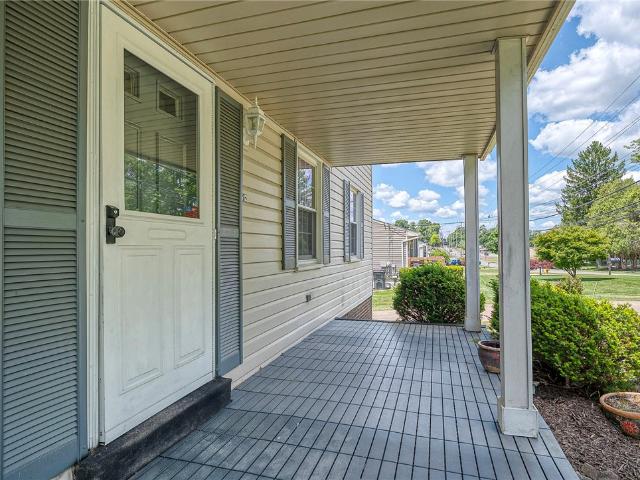 512 Aten Rd
