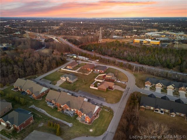 512 Autumn Grove Circle
