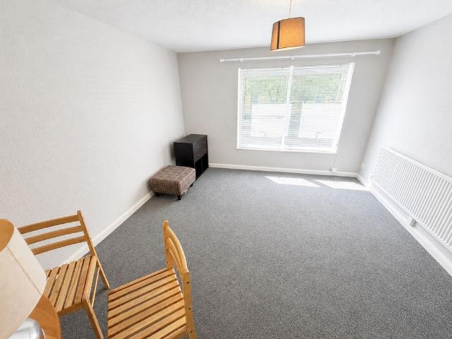 512 Batemoor Road, S8