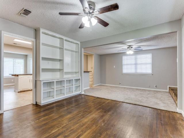 512 Bluebonnet Drive