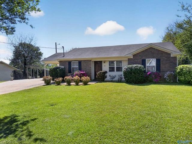 512 Brad Ave, Albertville, AL 35950