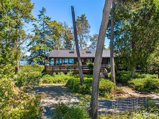 512 Broken Point Rd, Shaw Island, WA 98286