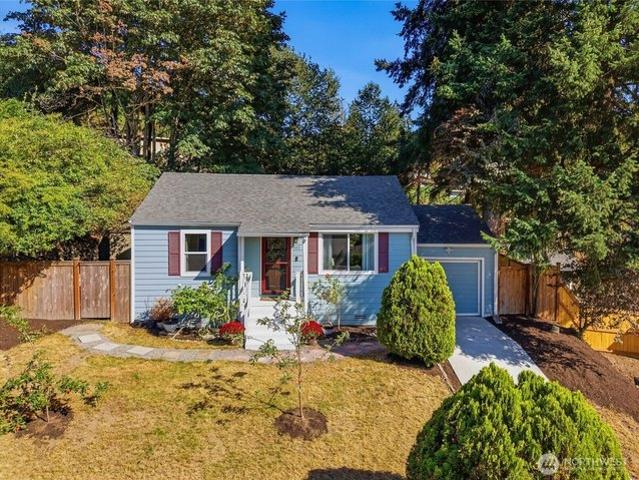 512 Bronson Pl NE, Renton, WA 98056
