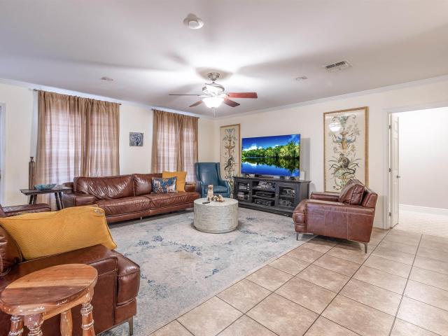 512 Buena Vista Blvd, Houma, LA 70360 | MLS #BY2026003 | Compass
