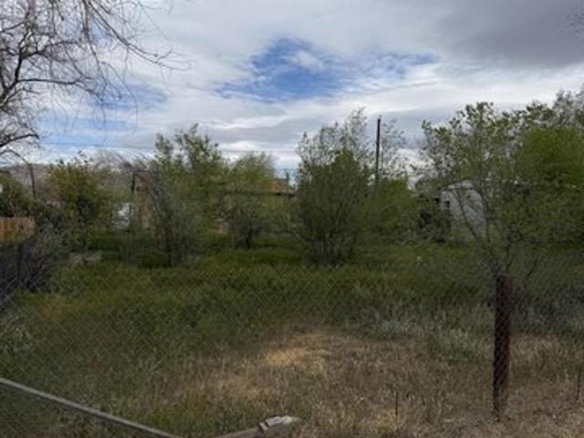 512 Glenmyra Cir, Sun Valley, NV 89433