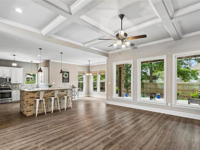 512 Dockside Drive