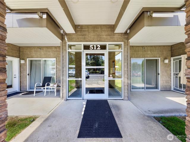 512 Darby Drive # 105
