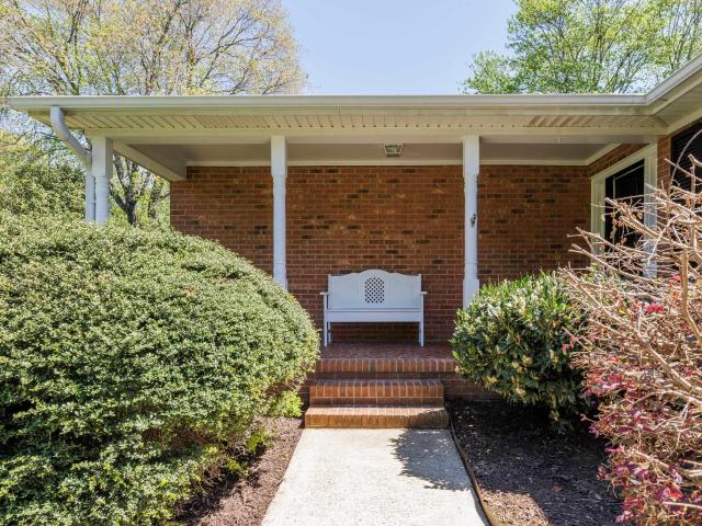 512 Devenger Road