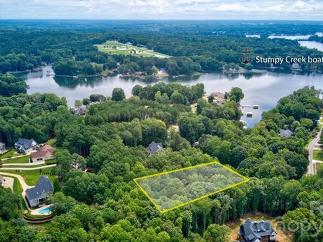 512 Kenway Loop, Mooresville, NC 28117
