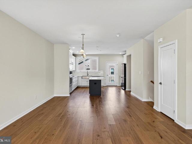 512 Hoopes Lane