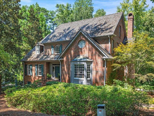 512 Hertford St, Raleigh, NC 27609 | MLS #10140