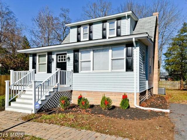 512 Highland Dr, Edgewater, MD 21037