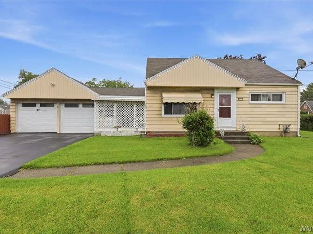 512 Huth Rd, Buffalo, NY 14225