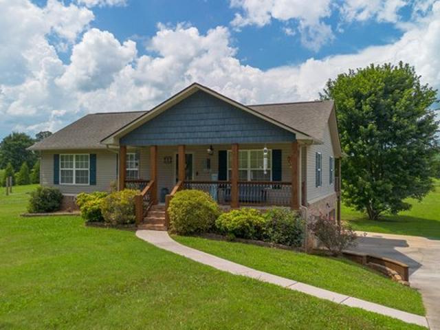 512 Oxford Rd, Jefferson City, TN 37760