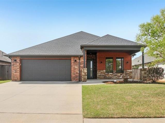 512 Mosswood Rd, Norman, OK 73069