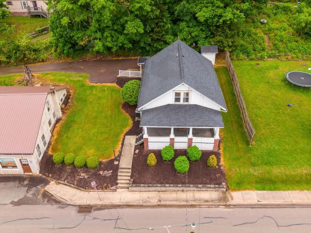 512 MAIN Street