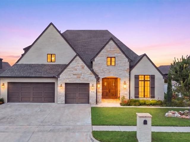 512 N 85th St, Broken Arrow, OK 74014