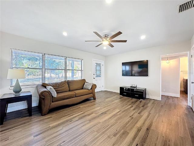 512 N Lakemont Ave, Winter Park, FL 32792 | MLS #O6392 | Compass