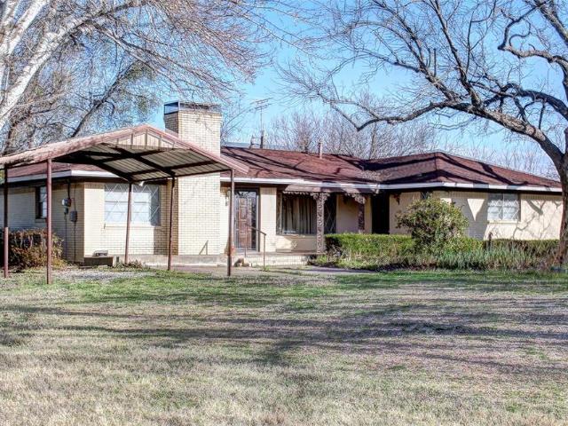512 N Sherley Rd, Anna, TX 75409 | MLS #21204 | Compass
