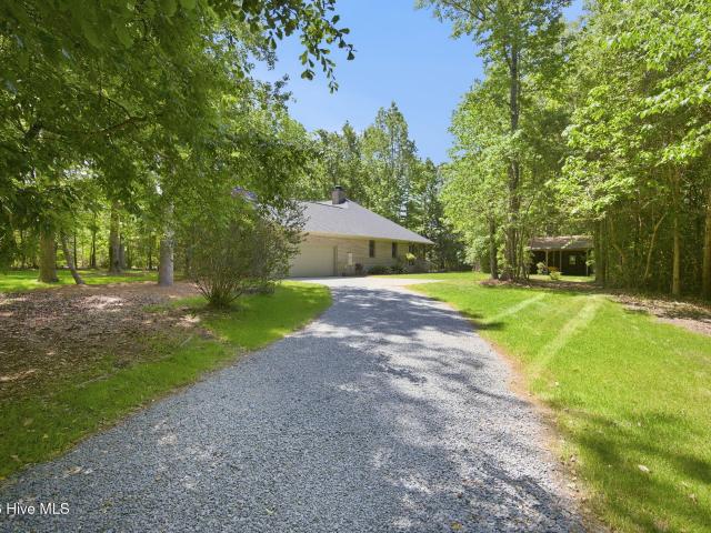 512 North Line Drive