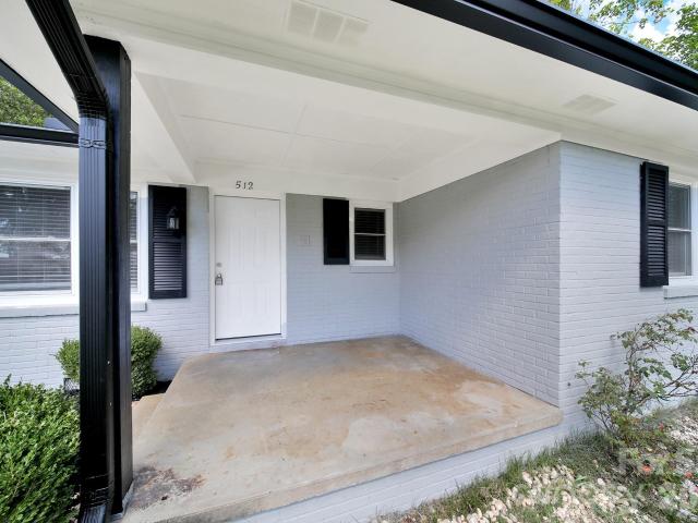 512 S Villa Street