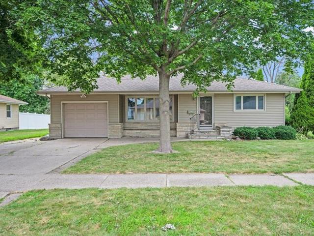 512 S Orient St, Fairmont, MN 56031