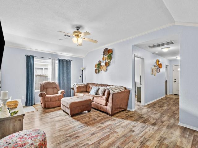512 Saunders Drive