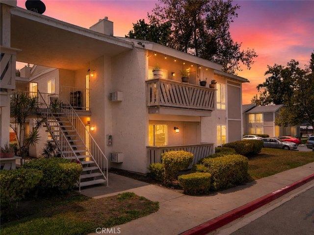 512 Sandalwood Pl Unit 1, Escondido, CA 92027
