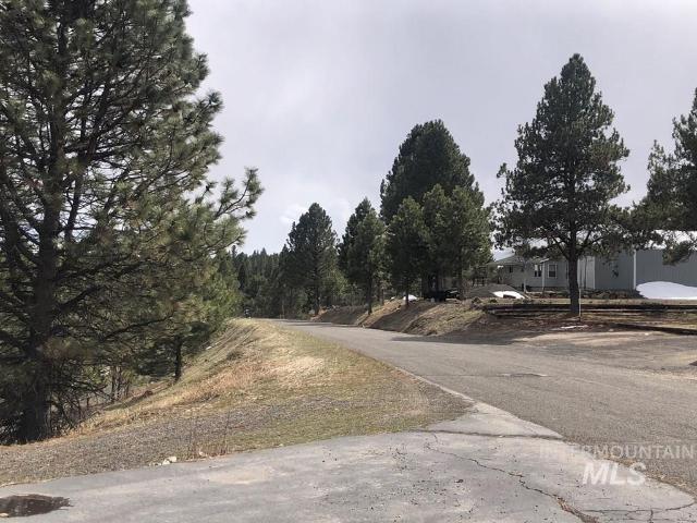 512 Skyline Drive
