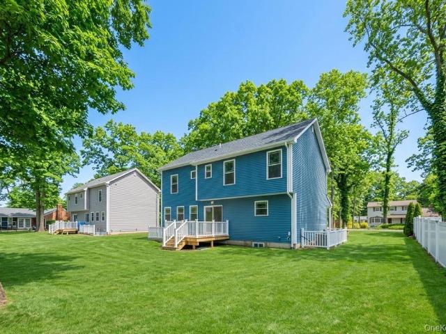 512 Starlight Drive