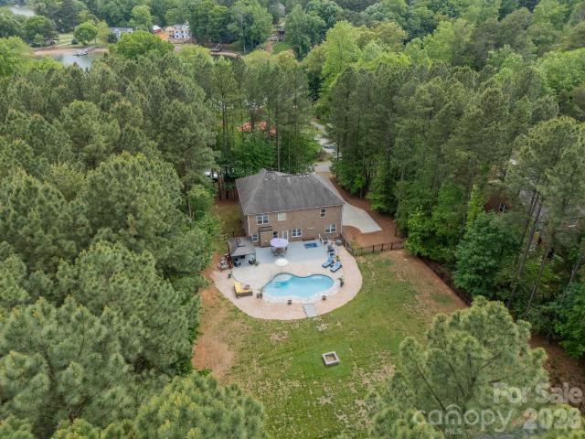 512 Stillwater Road