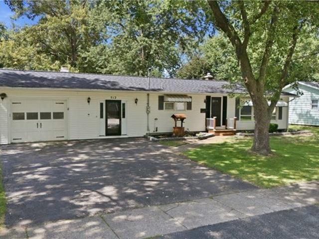 512 Parkside Pl, Youngstown, NY 14174